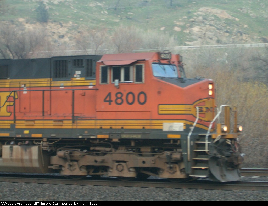 BNSF 4800 at